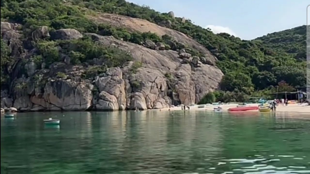 Breastfeeding tutorial tips and pump with Viroka for new moms Pigeon ...