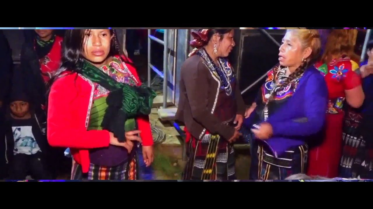 Bailazo con Familia Musical Desde Cerro Cumatz Joyabaj 100% XOY - YouTube