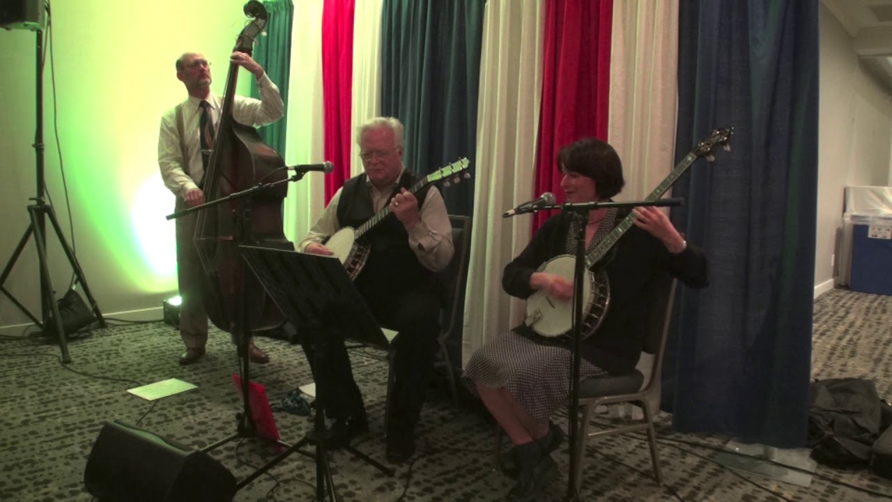 Katie Cavera Trio "Oh Miss Hannah" - YouTube