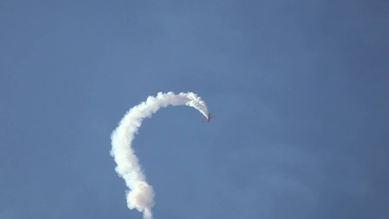 Sky Grand Prix@Durban 2016 French female pilot - YouTube