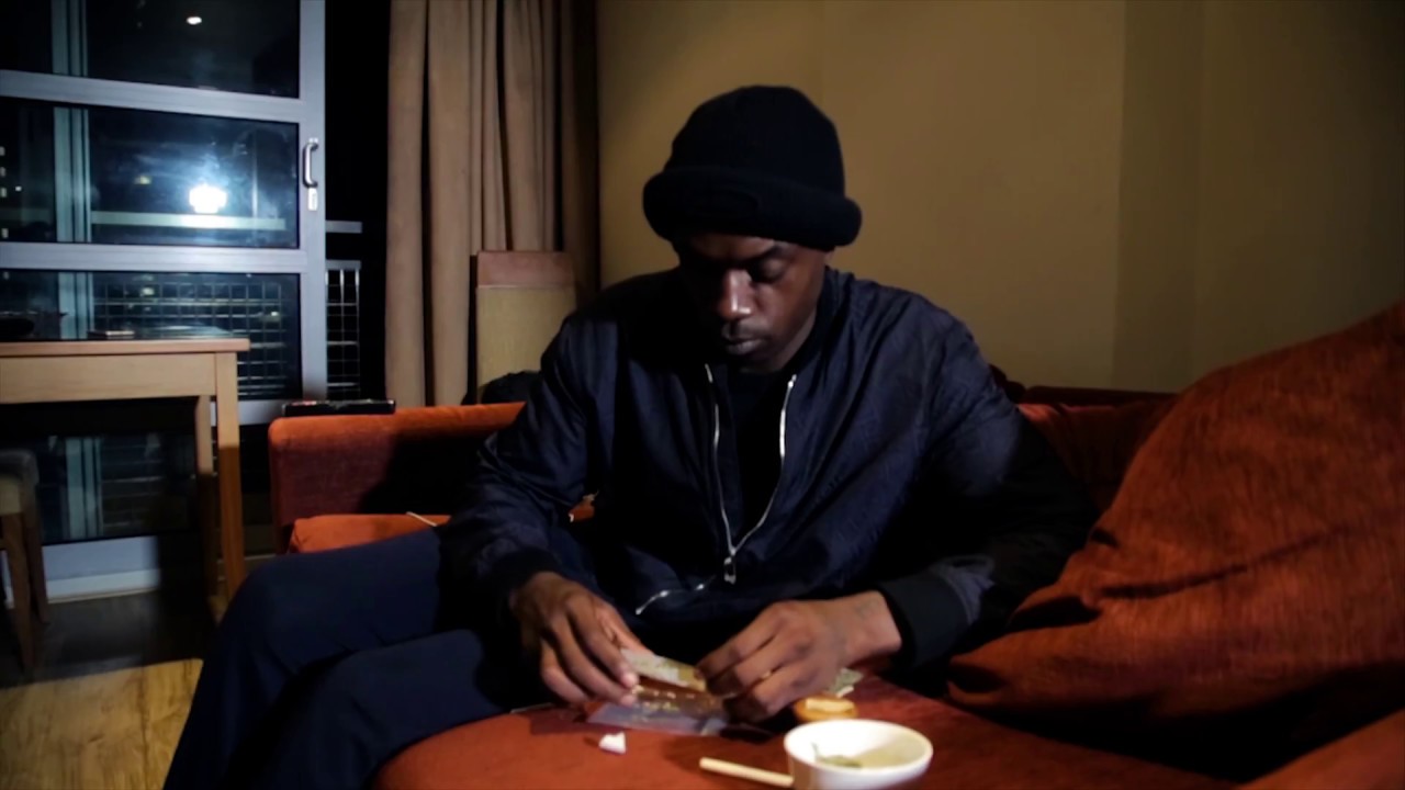 Relly Rell - The Wave (Official Music Video) - YouTube