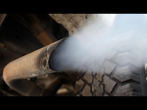Causes of engine white smoke.In nepali. ईन्जिनले सेताे धुवाँ किन फाल्दछ ?