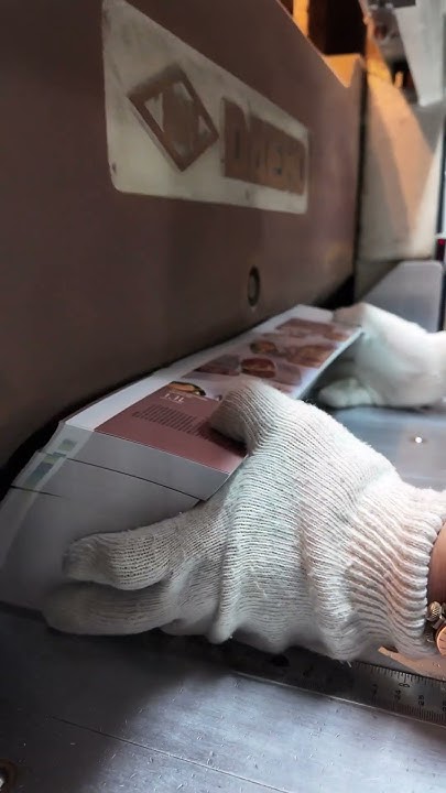 바른인패키지 제단기 맞춤 패키지 제작당신의브랜드를 더욱 특별하게 원하는 디자인 원하는 사이즈 세상에 하나뿐인 패키지를 제작해보세요브랜드의 첫인상패키지에서