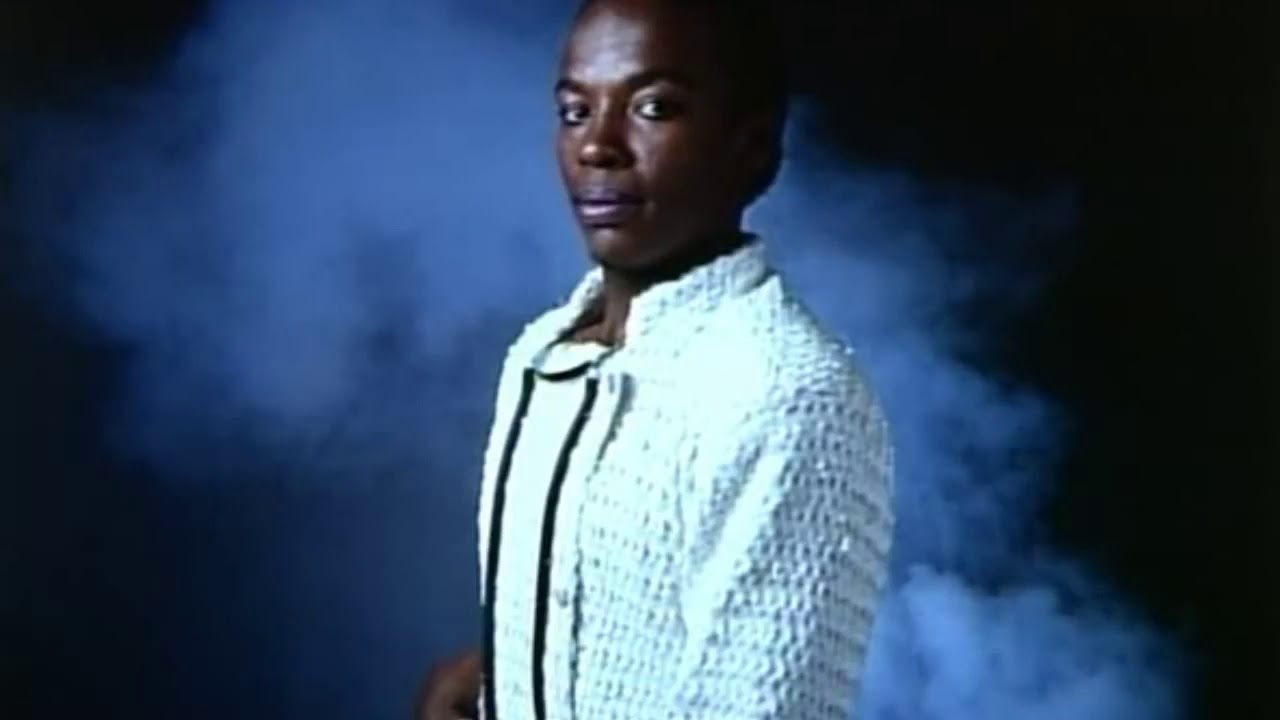Eazy-E - Real Muthaphuckkin G's (Dr. Dre Disstrack) - Official Video HD ...