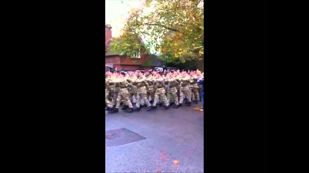 32 Regiment Royal Artillery Parade.wmv - YouTube