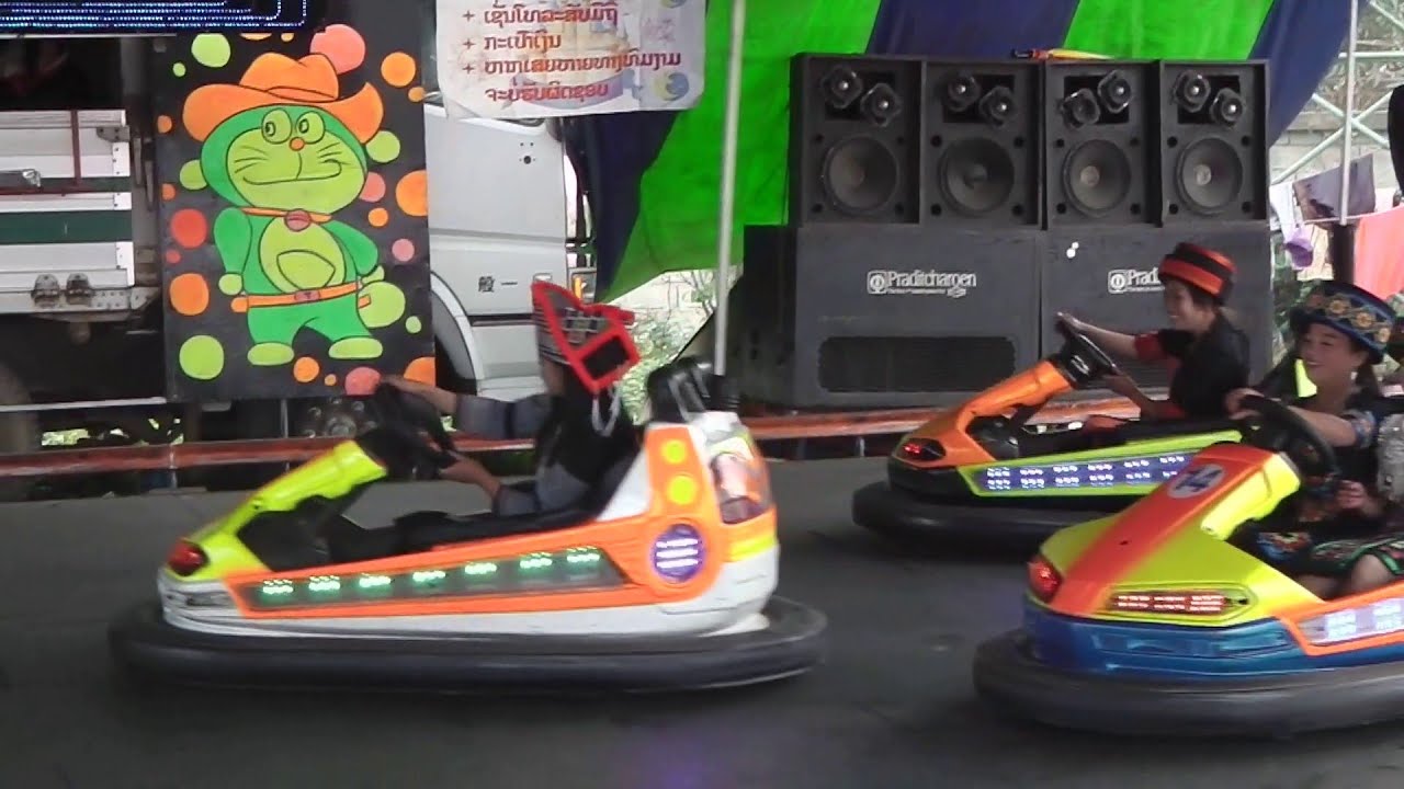 Bumper cars of Hmong! New Year Hmong Xieng Khouang "Kin Chiang 2016 ...