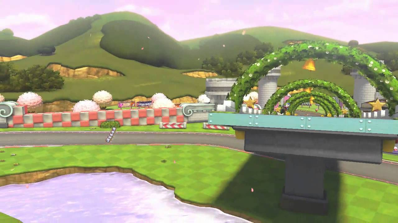 Wii U - Mario Kart 8 - (N64) Royal Raceway - YouTube