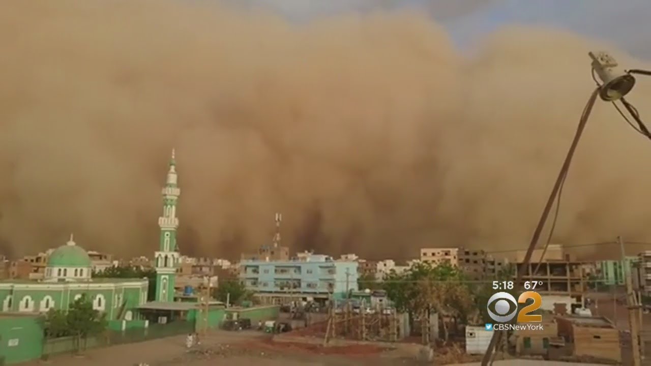 Sudanese Sandstorm Caught On Camera - YouTube