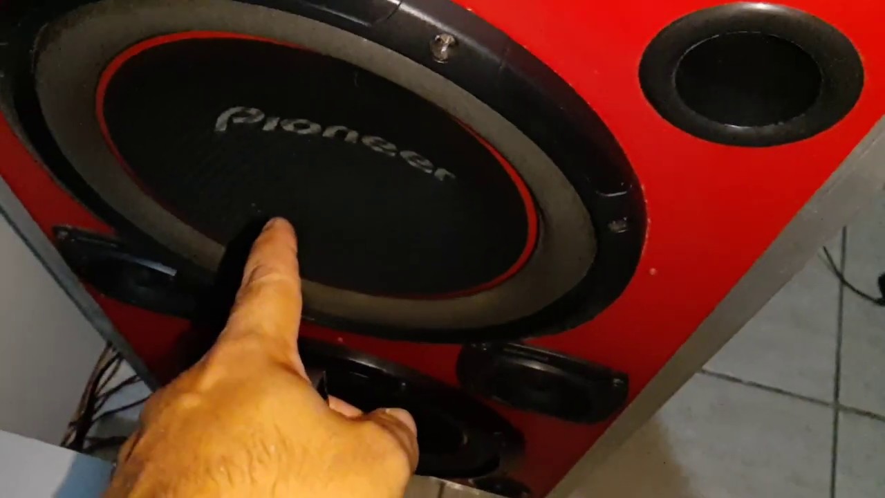 Gnx-100 tocando sub automotivo Pioneer - YouTube