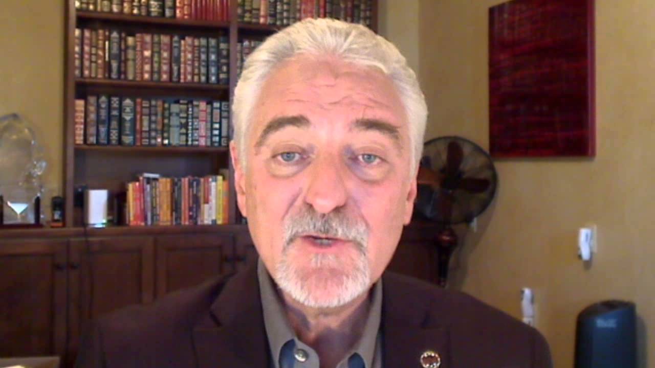 Dr. Ivan Misner about top Producer Sandro Moor - YouTube