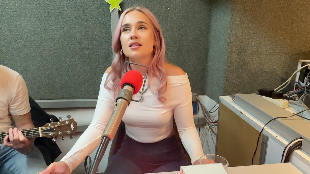 Katharina Engel - Platzangst (Live im Studio Mai 2025) - YouTube