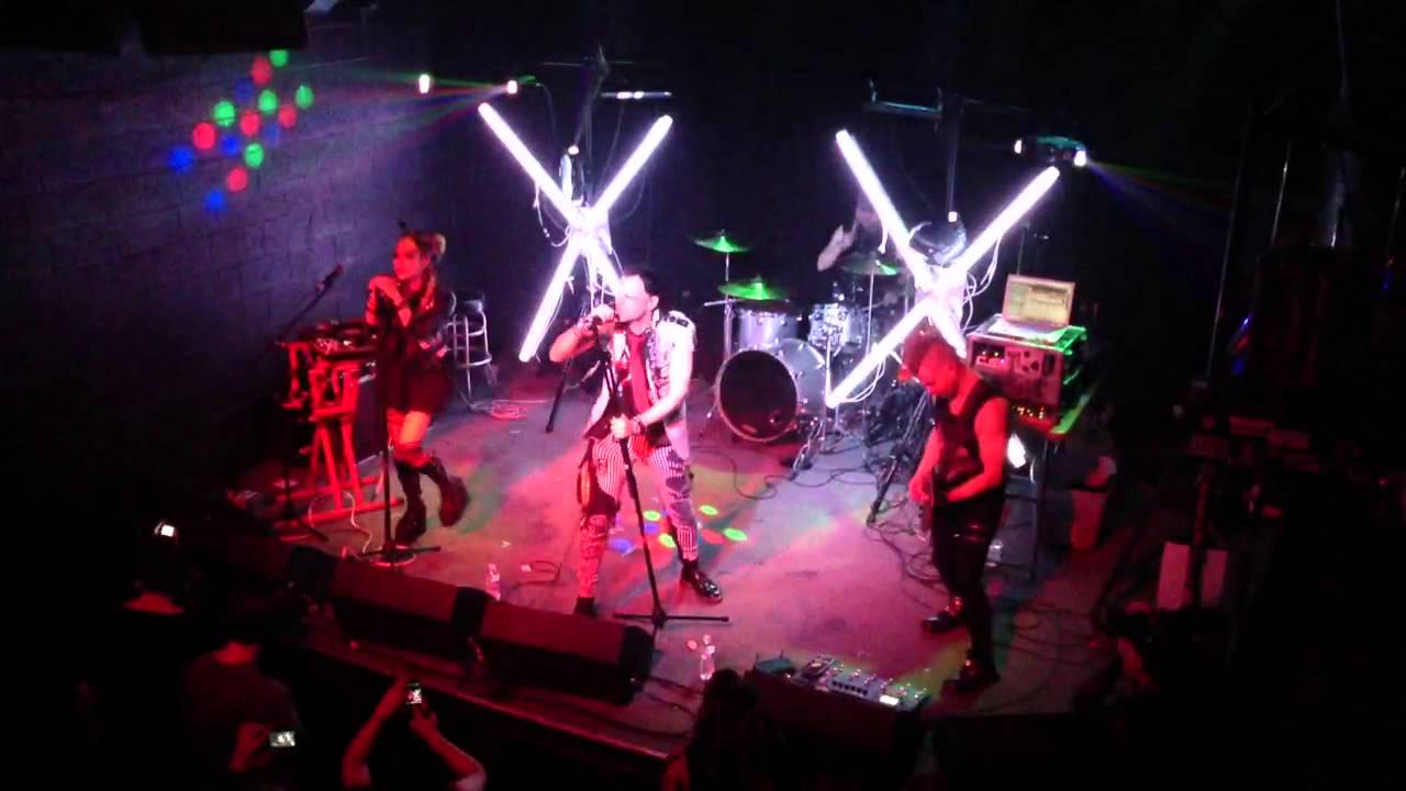 Launchpad Band - YouTube
