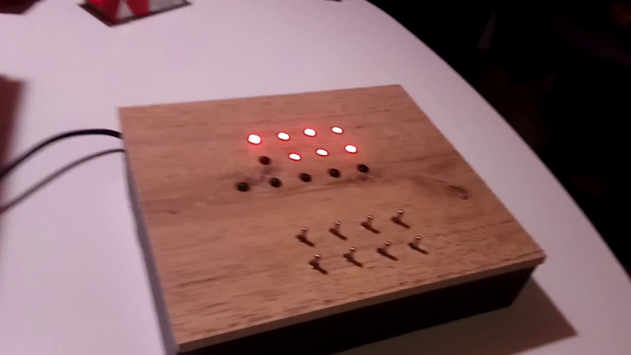 4-bit computer - YouTube