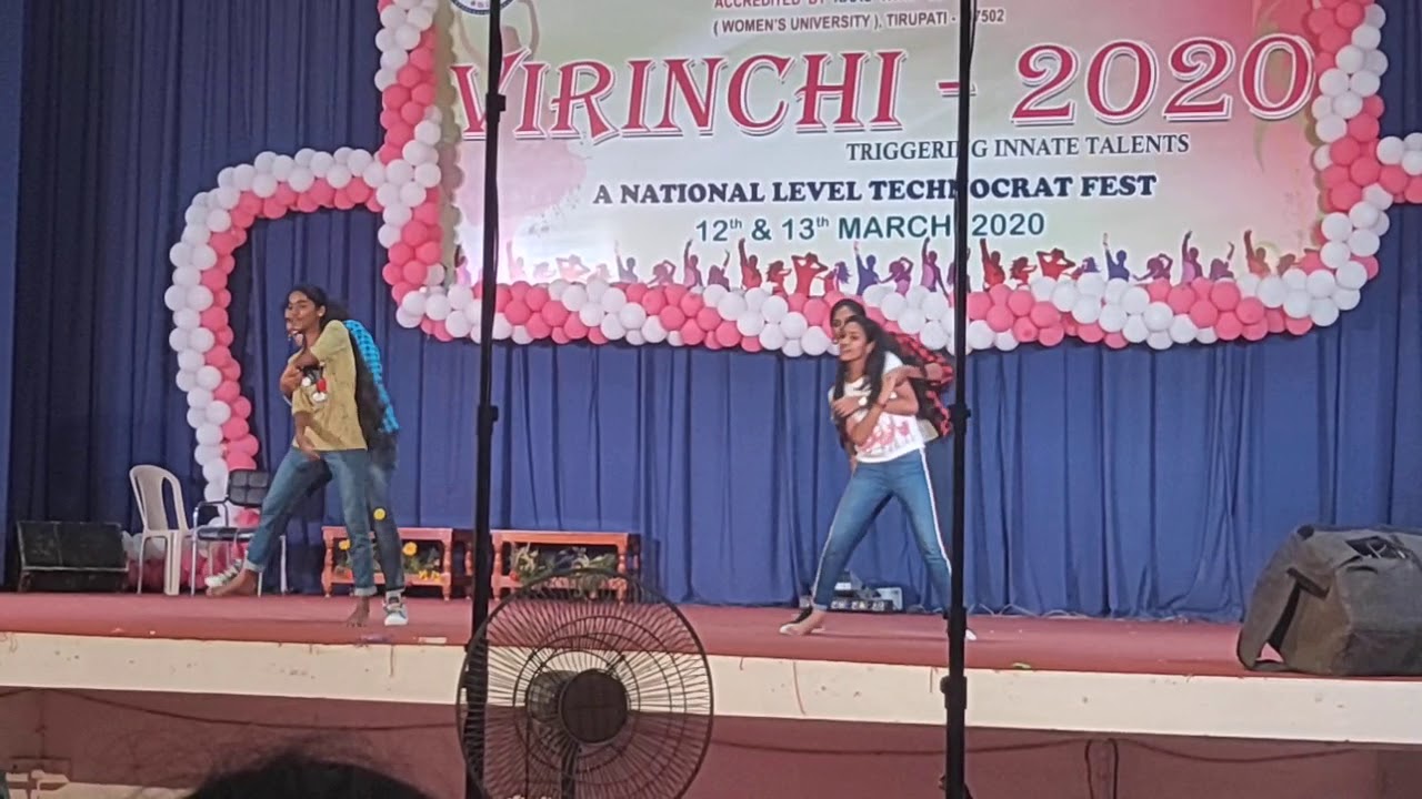 Mech dance @spmvv fest - YouTube