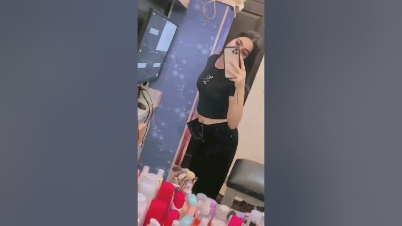 New Hot Girl Remove Clothes Sexy Videos Hot Seen Sexy Seen Hot Scene