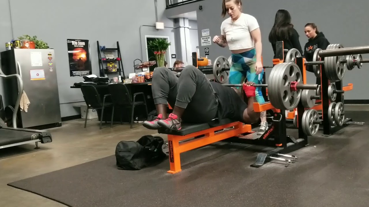 BENCH OFF SEASON VOLUME TRAINING CYCLE - YouTube