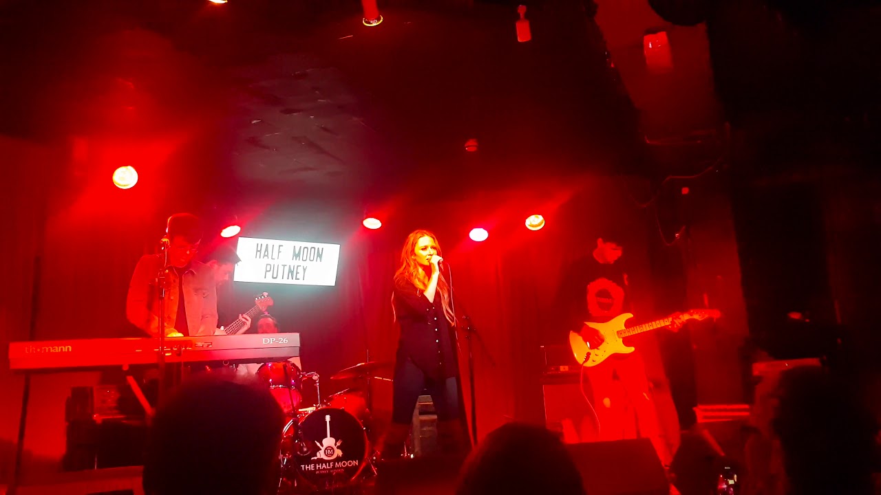 Kim Hayden - Keep You @ Music Makers Festival 2018 @ The Halfmoon - 07 ...