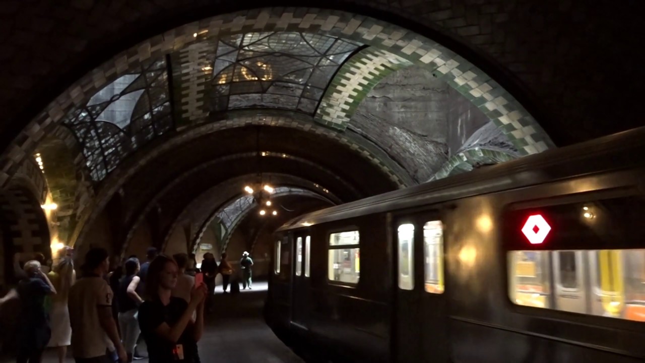 Visiting Old City Hall Subway Station, New York City - Leaving 6 Subway ...