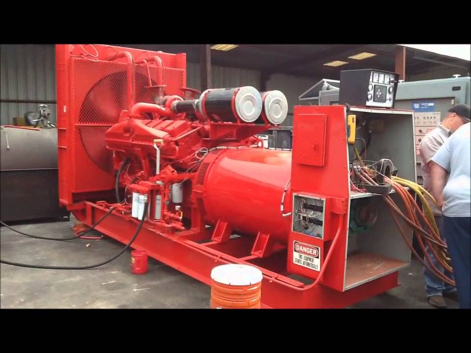 Cummins KTA38-G4 900kW 440V Diesel Generator Set Load Test - YouTube