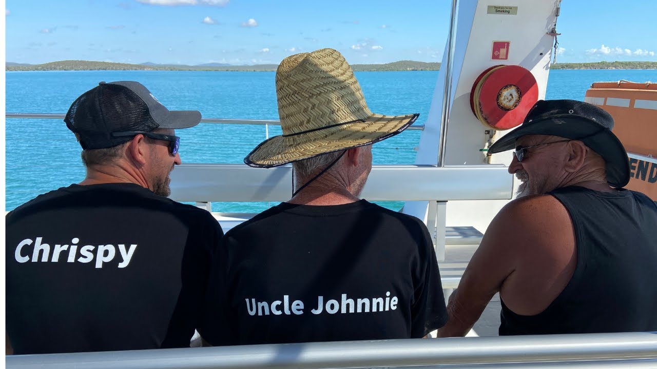 Uncle Johnnie's new Simpson X Austrack Camper Trailer - YouTube