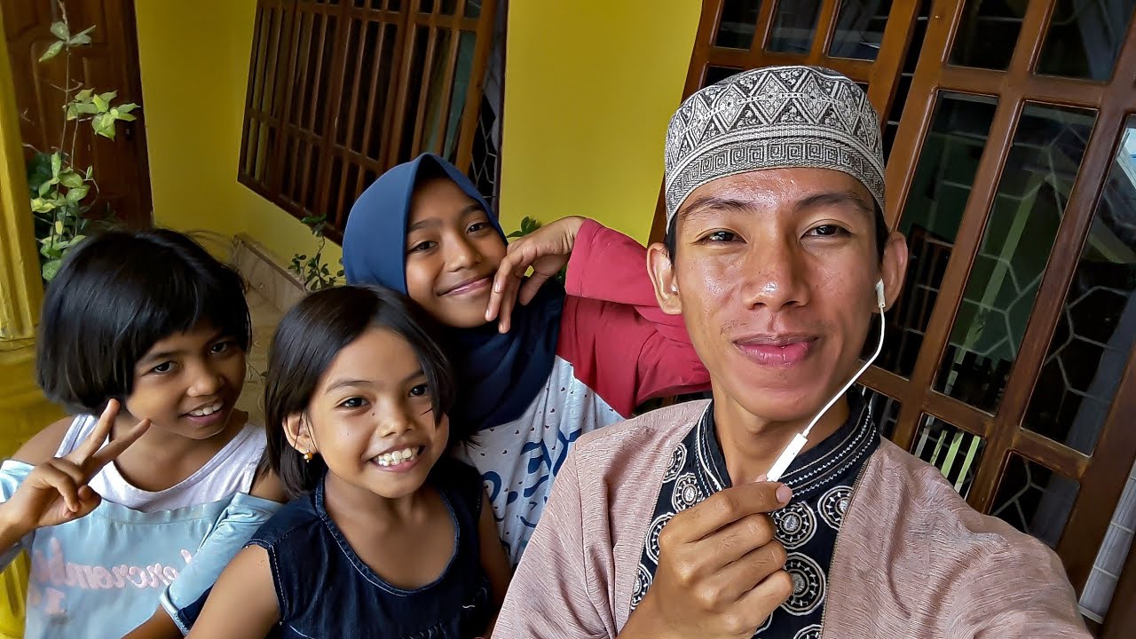 La Ode Tasmin | #Vlog 2 "Tradisi Acara Syukuran Memperingati Maulid Nabi". - YouTube