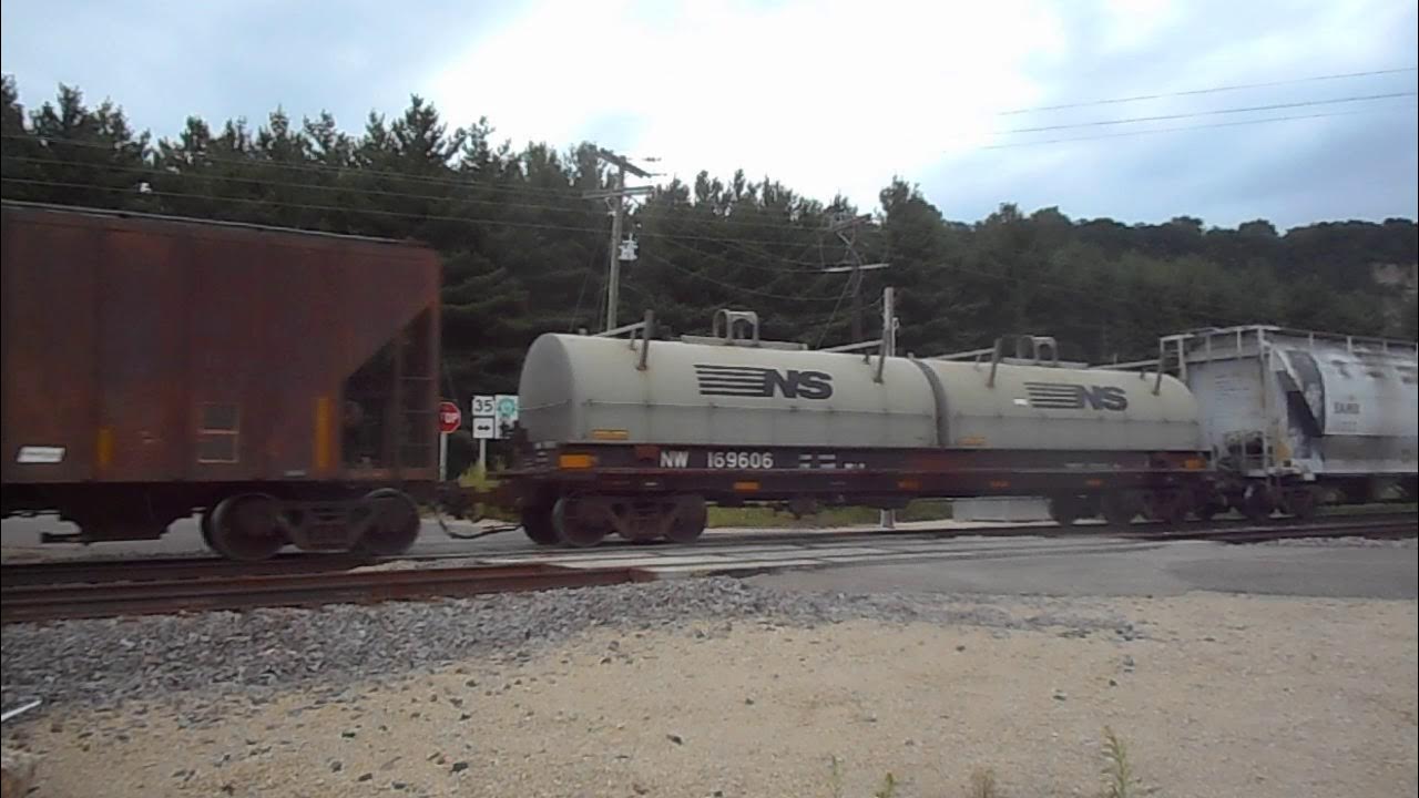 BNSF 5771 w/H-NSINTW 8/1/20 - YouTube