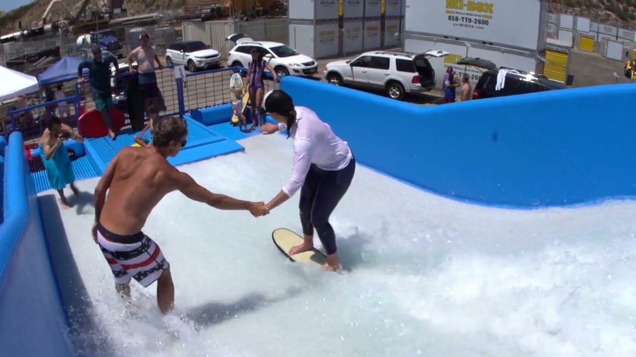 Mobile FlowRider Single Jet Sheet Wave Surf Machine White Water West ...