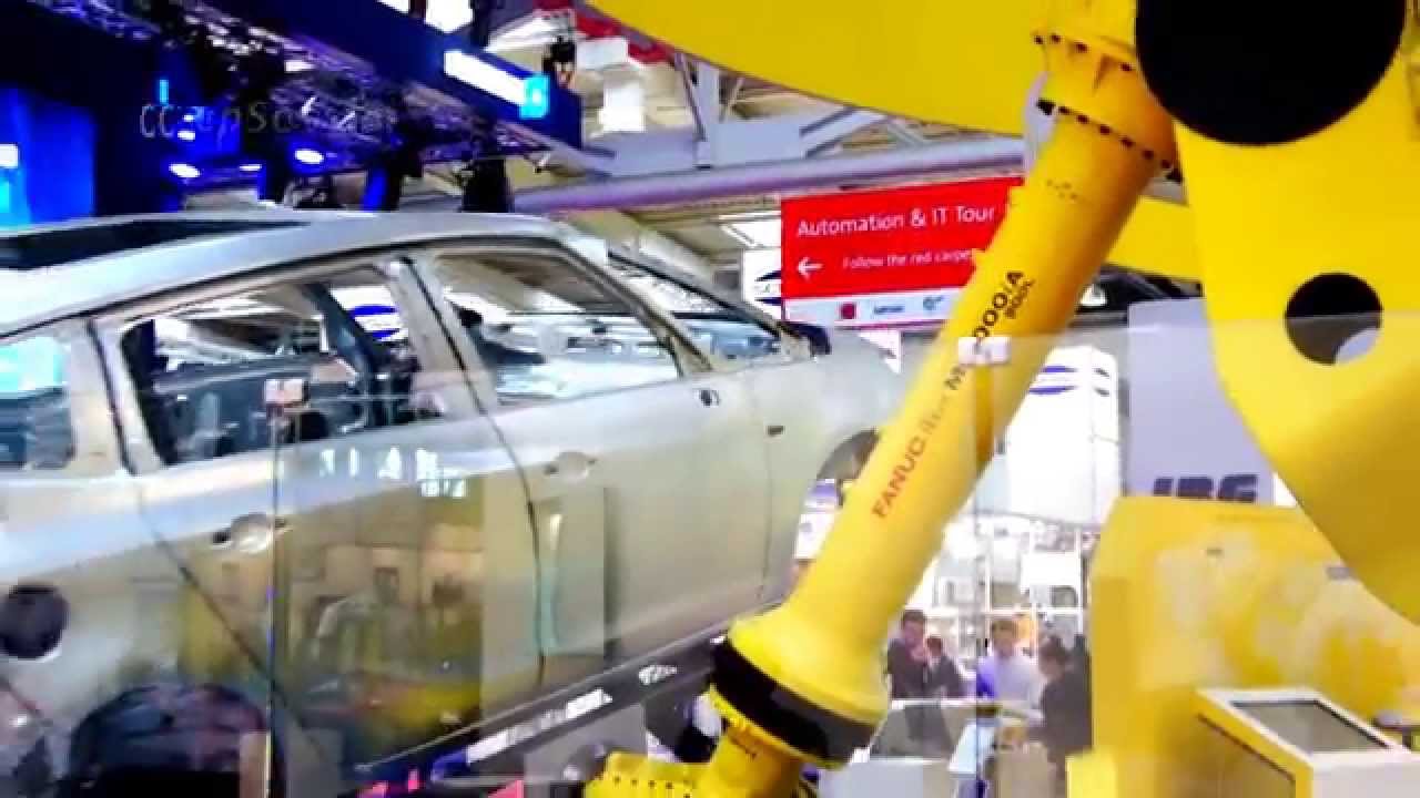 Fanuc Robot lifting Car Body for Fun - YouTube