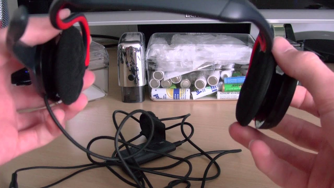 Logitech G330 Gaming Headset Unboxing + Review [HD] - YouTube