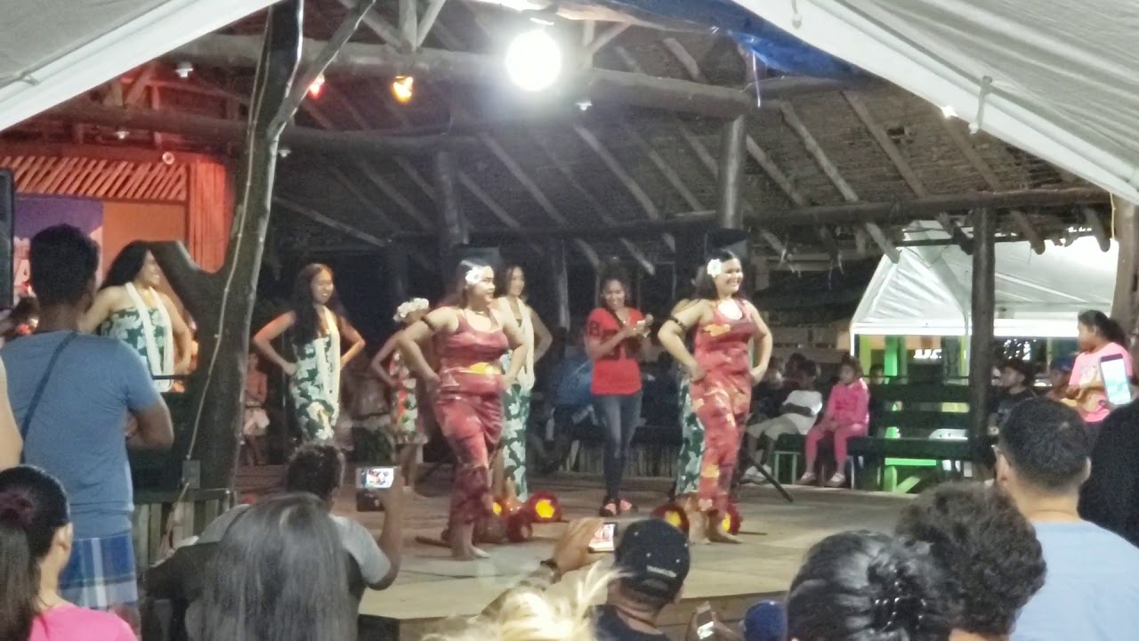 Palauan Dance | Palau night market - YouTube