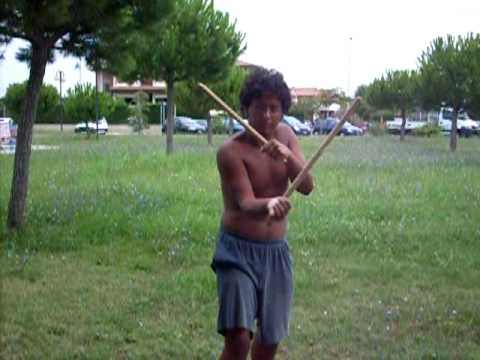 tecnica rotazione bastone