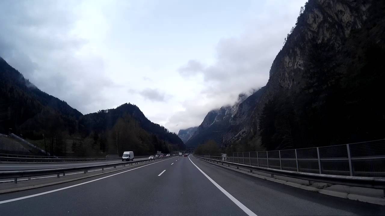 Droga z Innsbrucka do Livigno, free ski w Livigno 2016, część 1 - YouTube