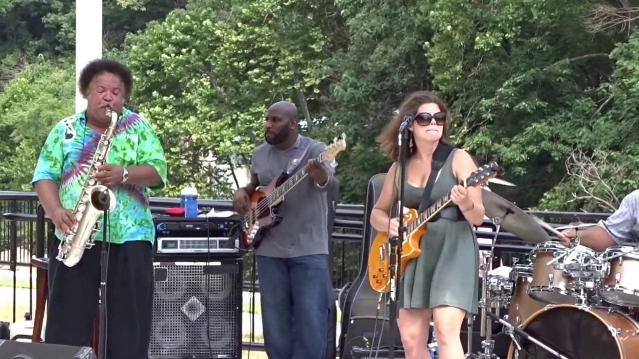 "Hard Working Women" Ashleigh Chevalier Band w/Ron Holloway @Occoquan ...