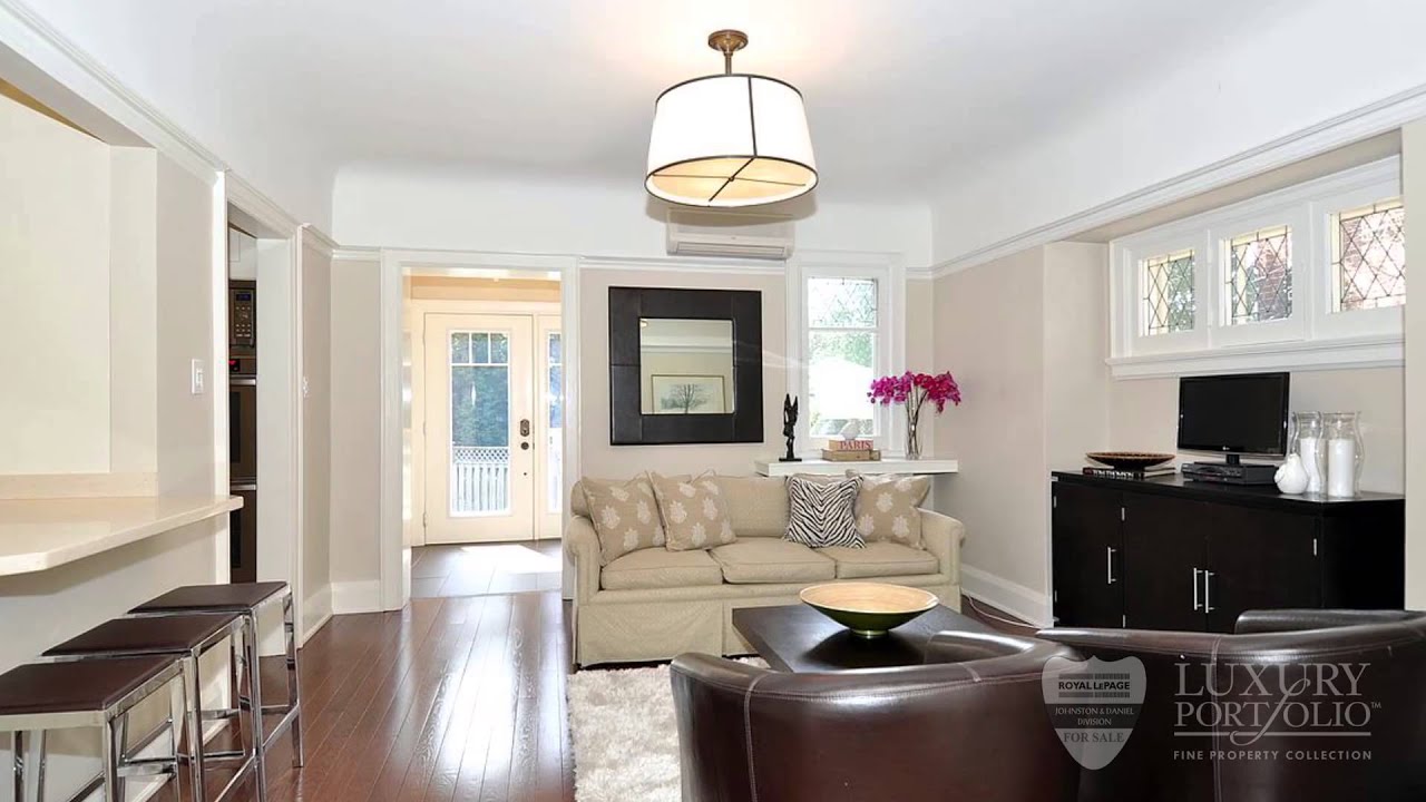 Andrea Stark, Introduction - YouTube