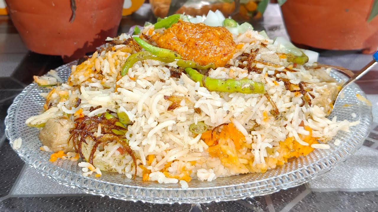 Soya veg biryani 10 minute recipe easy restaurant style at home👌 ...