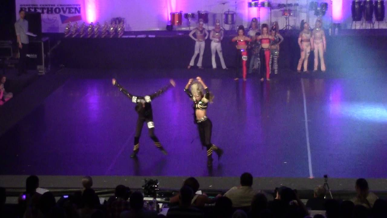 Samuel Lejon & Linn Skoglund - Disco EC 2016 - YouTube