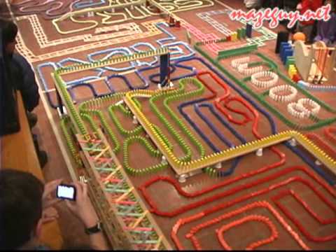 20,825 Dominoes - Brattleboro Museum 4 - YouTube