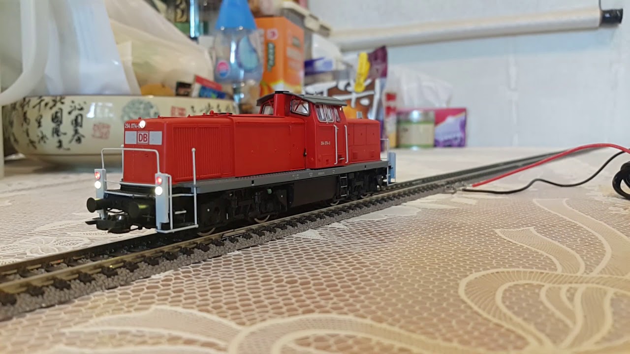 ESU V90 294 31232 DB part 1 HO scale - YouTube