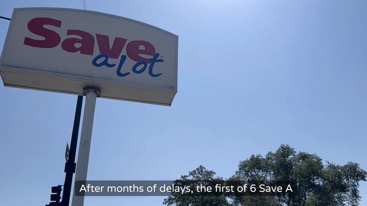First of delayed Save A Lots opens in Chicago - YouTube