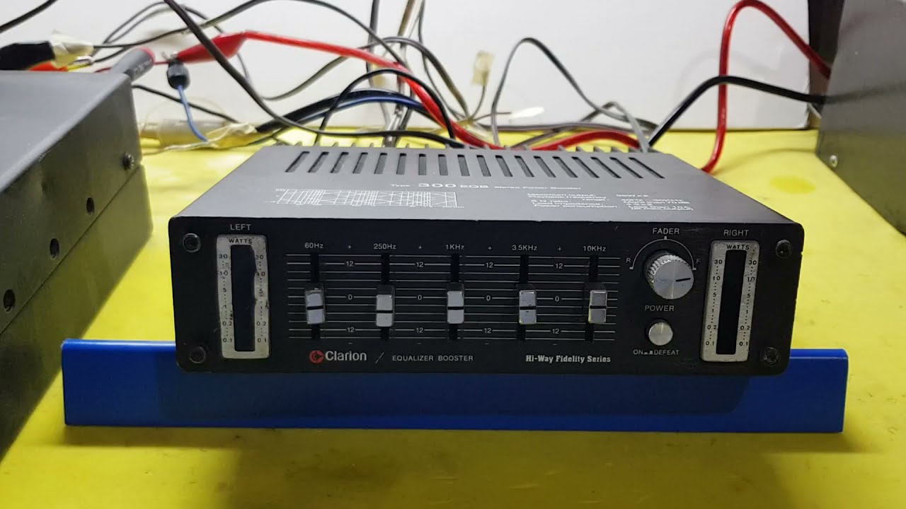 CLARION 300 EQB - YouTube