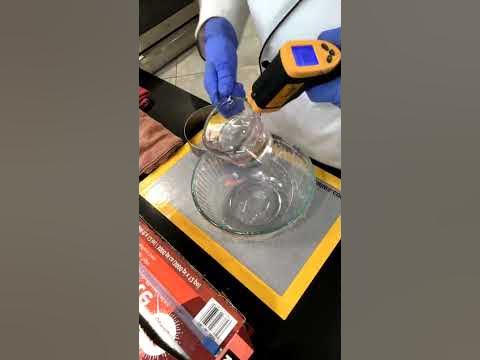 Sugar domes made easy created by Jessie Anne Reilly, using Simi Isomalt to stay crystal clear ...