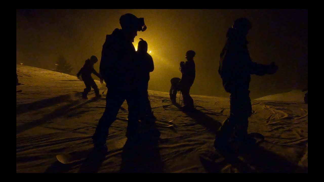 Snoqualmie Night Skiing - YouTube