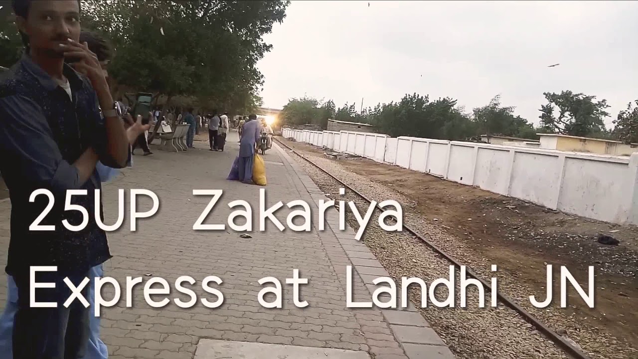 Pakistan Railways 25UP zakariya Express at Landhi Junction - YouTube