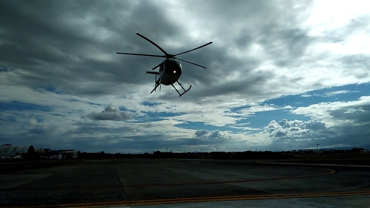 MD500E HELICOPTER landing. - YouTube