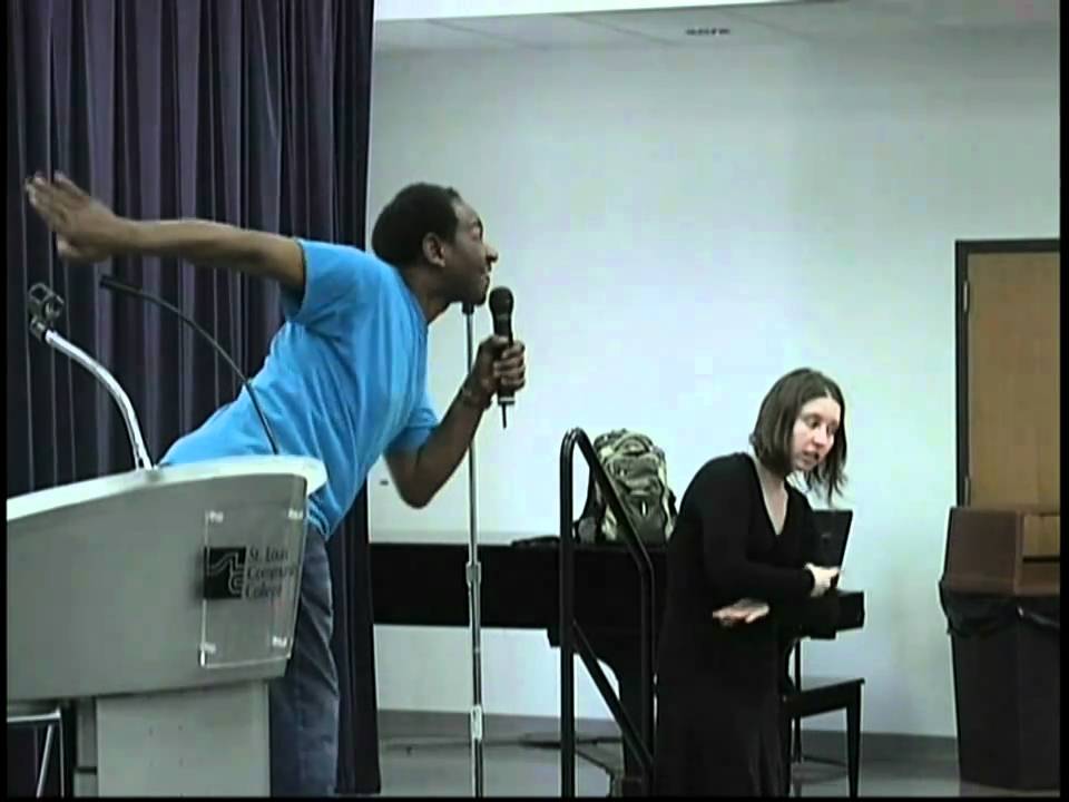 Norfolk-buzzard_monkey.mpg - YouTube