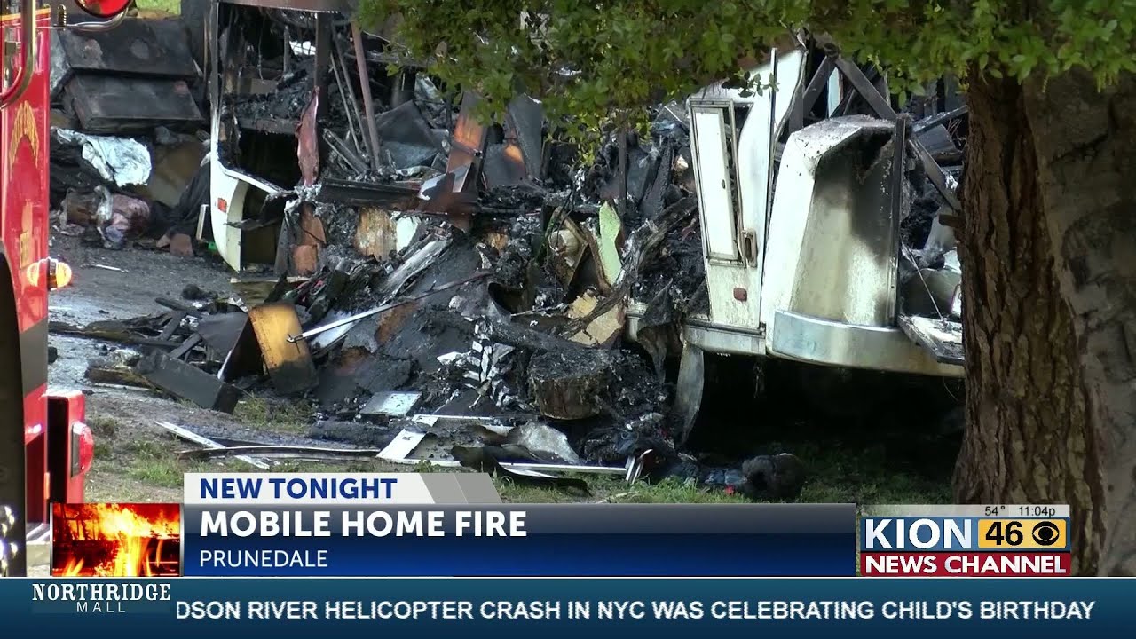 Fire Destroys Prunedale Mobile Home - YouTube
