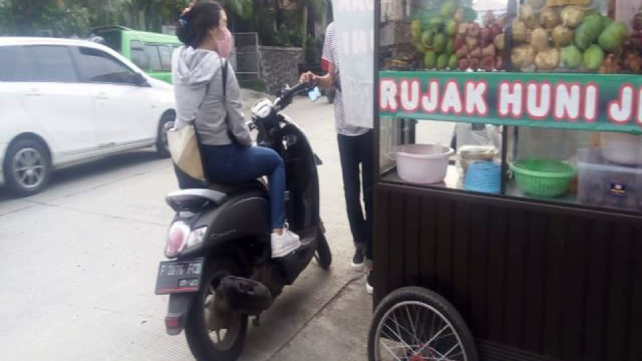 RUJAK HUNI PALING ENAK DI Gudang | TERIMA PESANAN di 081318832835 KANG ...