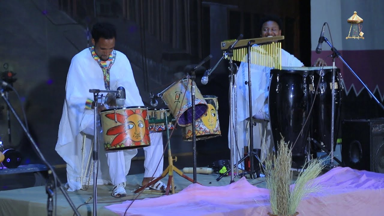Biruk & Hagereselam Amazing Ethiopian Drum (kebero) & Conga solo @Andir ...