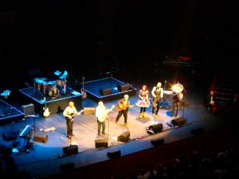 Al Stewart at Royal Albert Hall 2013, Night train to Munich - YouTube