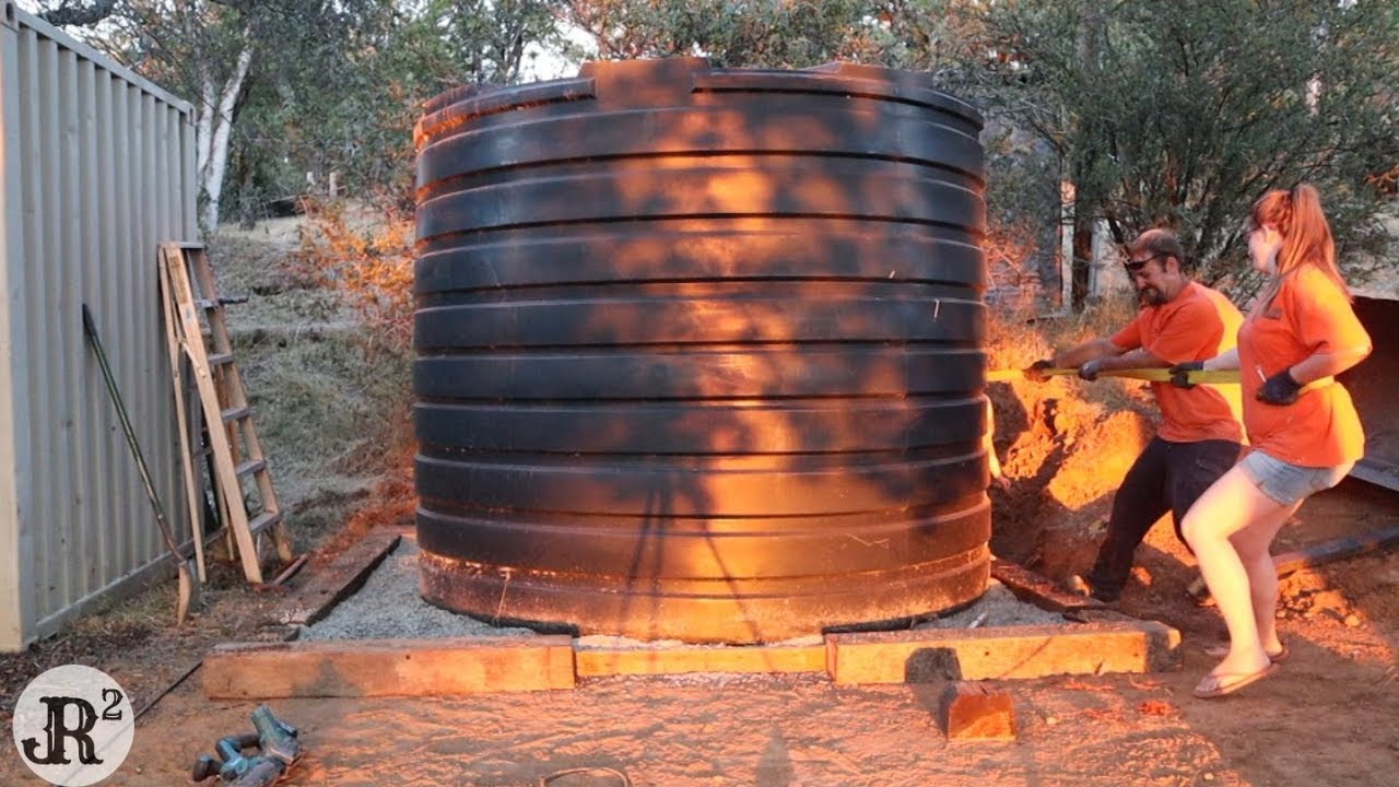 PROPER WAY TO SET A WATER STORAGE TANK - YouTube